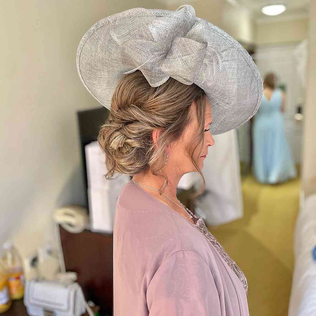 Mother of the Bride Hairstyles: 28 Elegant Looks for 2025 – Hairstyles VIP